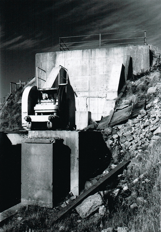 Geevor Tin Mine Gallery 2 - Cornish Mine Images - History in Black and ...