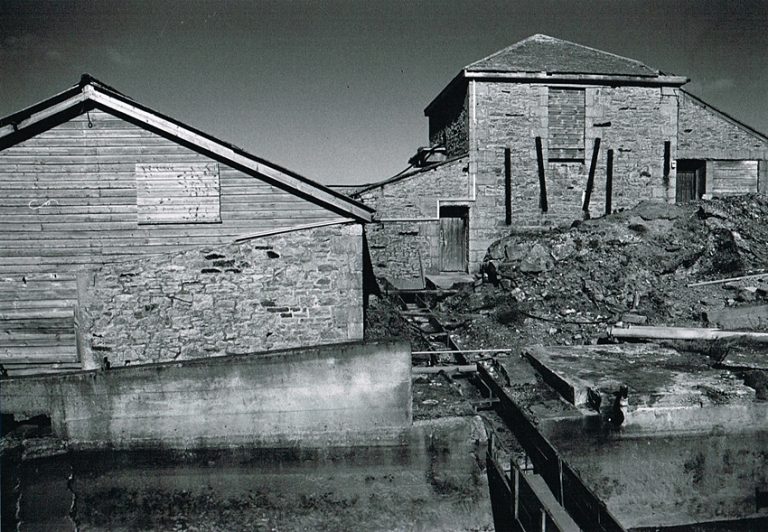 Geevor Tin Mine Gallery 3 - Cornish Mine Images - History in Black and ...