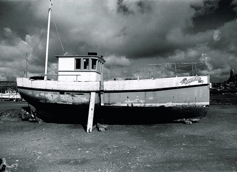 Hayle Gallery - Cornish Mine Images - History in Black and White