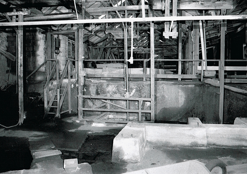 Geevor Tin Mine Gallery 9 - Cornish Mine Images - History in Black and ...