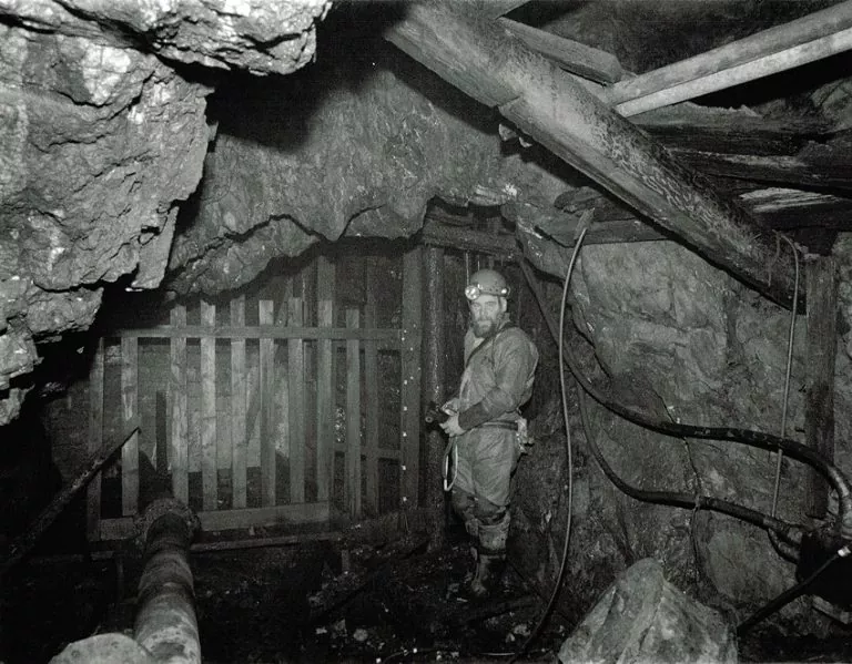 Levant Mine Skip Shaft - Cornish Mine Images - History in Black and White