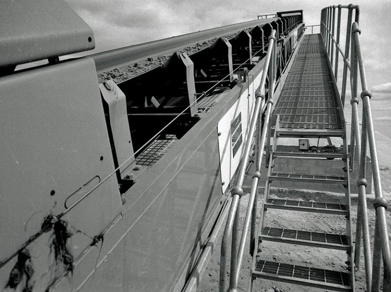Greensplat China Clay Pit - Cornish Mine Images - History in Black and ...
