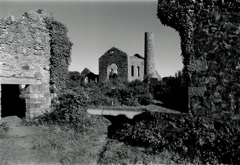 Redruth Mining District - Cornish Mine Images - History in Black and White