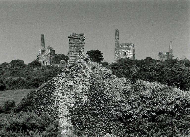 Redruth Mining District - Cornish Mine Images - History in Black and White