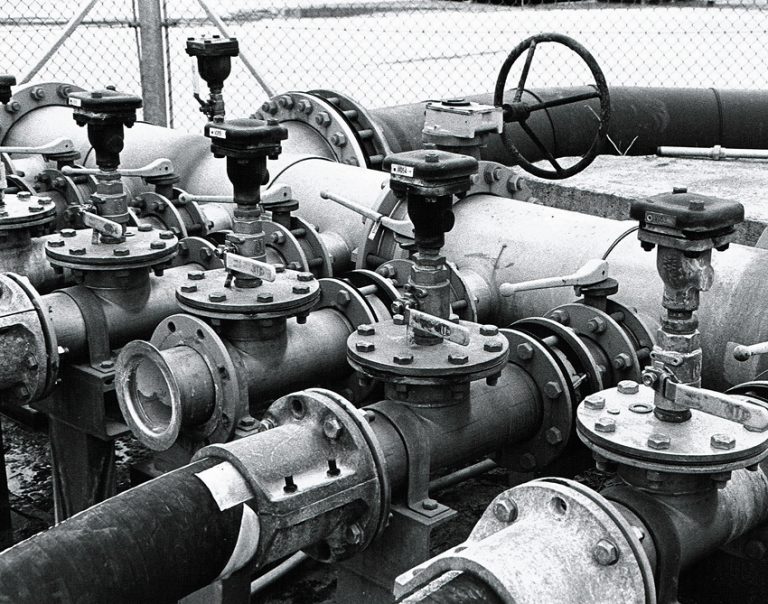 Wheal Jane Group - Cornish Mine Images - History in Black and White