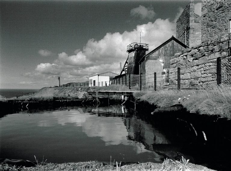 Levant Mine - Cornish Mine Images - History in Black and White