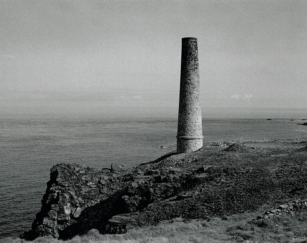 Levant Mine 2 - Cornish Mine Images - History in Black and White