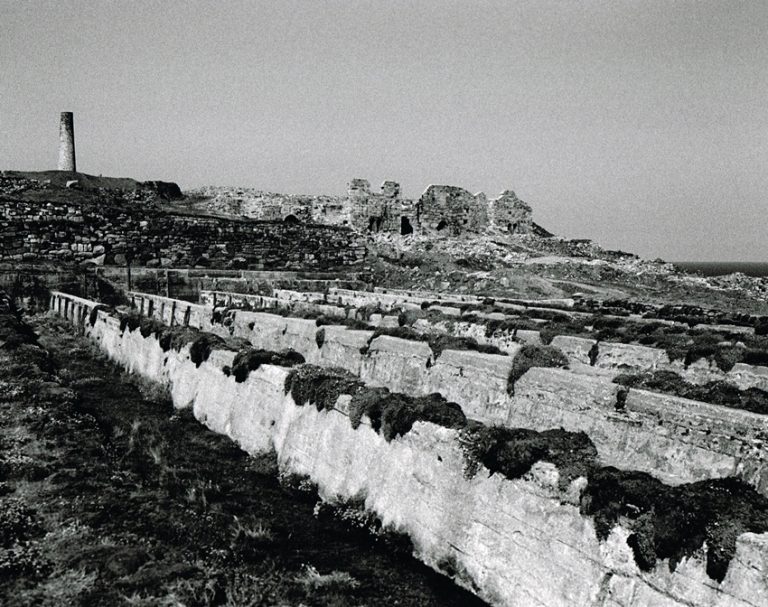 Levant Mine 2 - Cornish Mine Images - History in Black and White