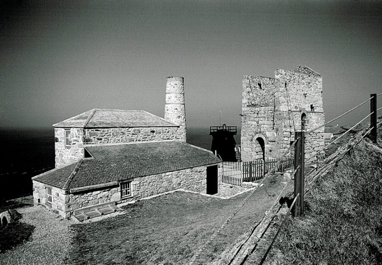 Levant Mine - Cornish Mine Images - History in Black and White