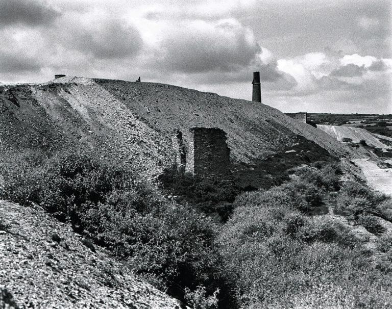 Consols & United Mines - Cornish Mine Images - History in Black and White