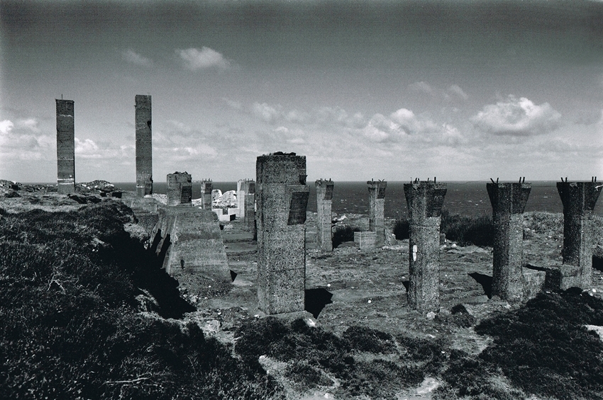 Geevor Mine Gallery 2016: 2 - Cornish Mine Images - History in Black ...