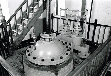 East Pool Mine - Cornish Mine Images - History in Black and White