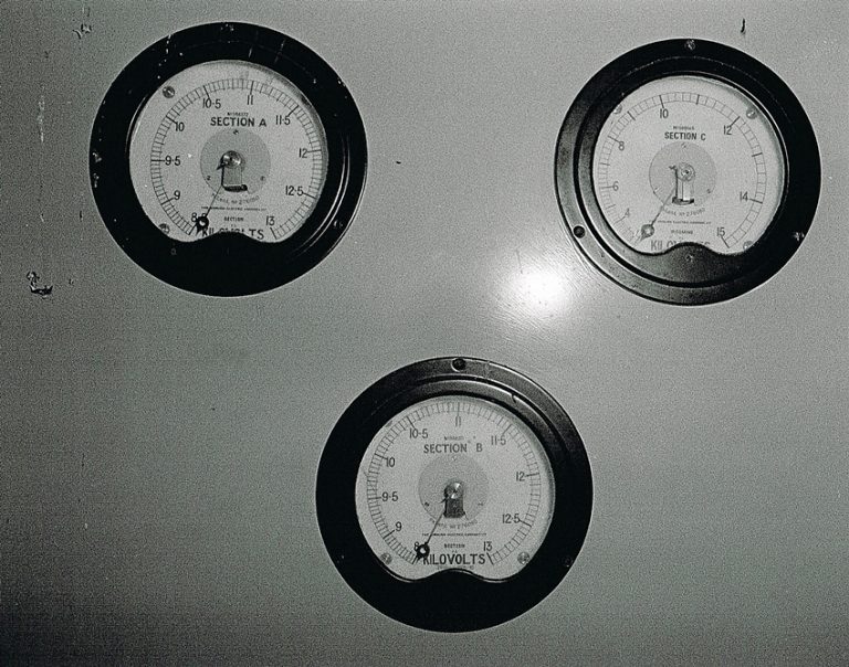 Hayle Power Station - Cornish Mine Images - History in Black and White