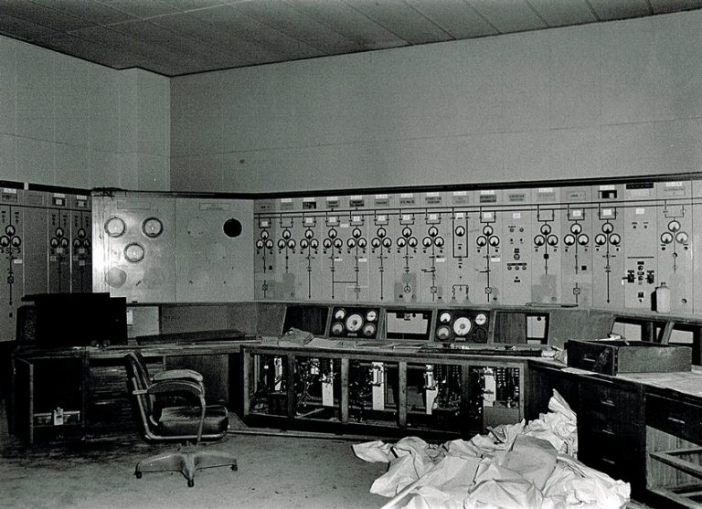 Hayle Power Station - Cornish Mine Images - History in Black and White