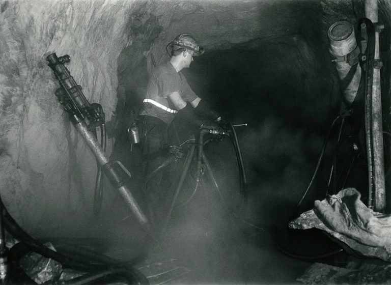 South Crofty Mine Underground 7 - Cornish Mine Images - History in ...