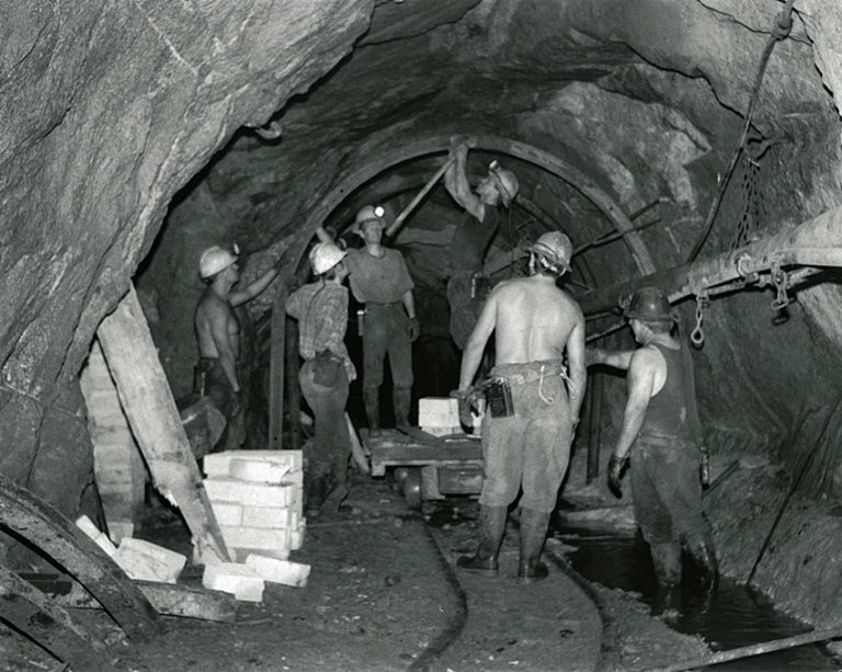 South Crofty Mine Underground 4 - Cornish Mine Images - History in ...